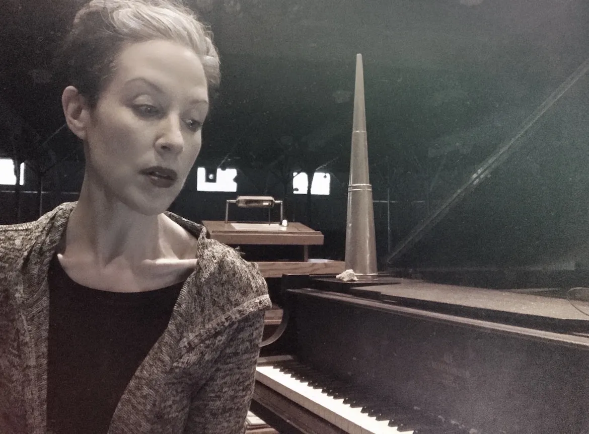 A Jill Tracy Retrospective: Music for things that go bump in the night ...